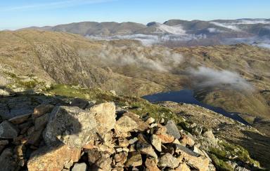 Langdale Pikes - Loft Crag, Pike of Stickle, Thunacar Knott, Harrison ...